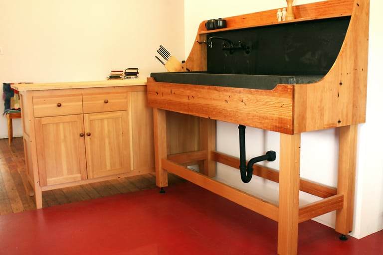 Shaker Sink Stand | Offerman Woodshop
