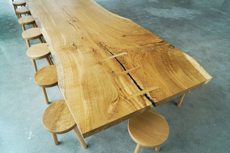 Oregon Oak Conference Table | Offerman Woodshop