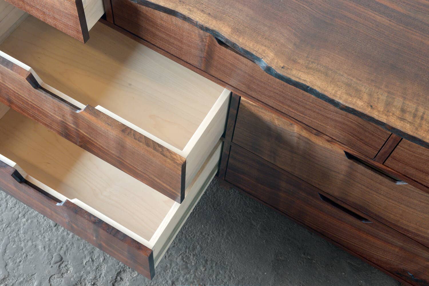 Altadena Dresser | Offerman Woodshop